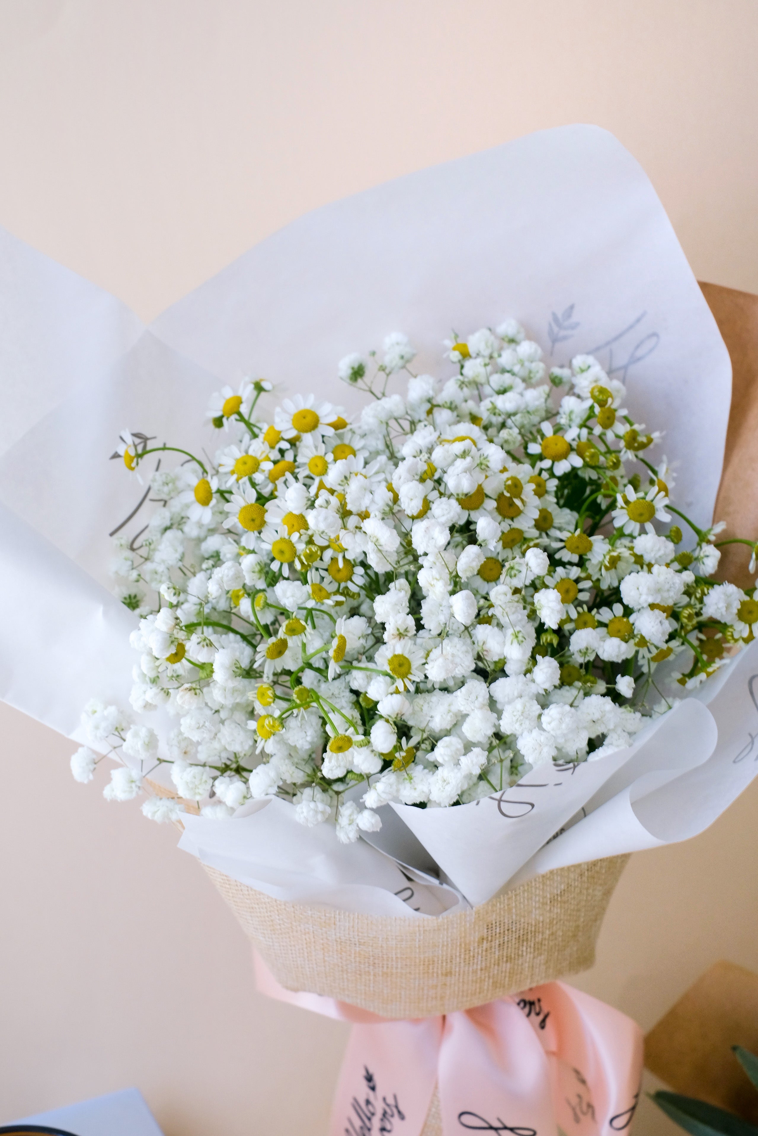 Why Choose a Baby's Breath Bouquet for Your Loved One? – Hello Flowers ...