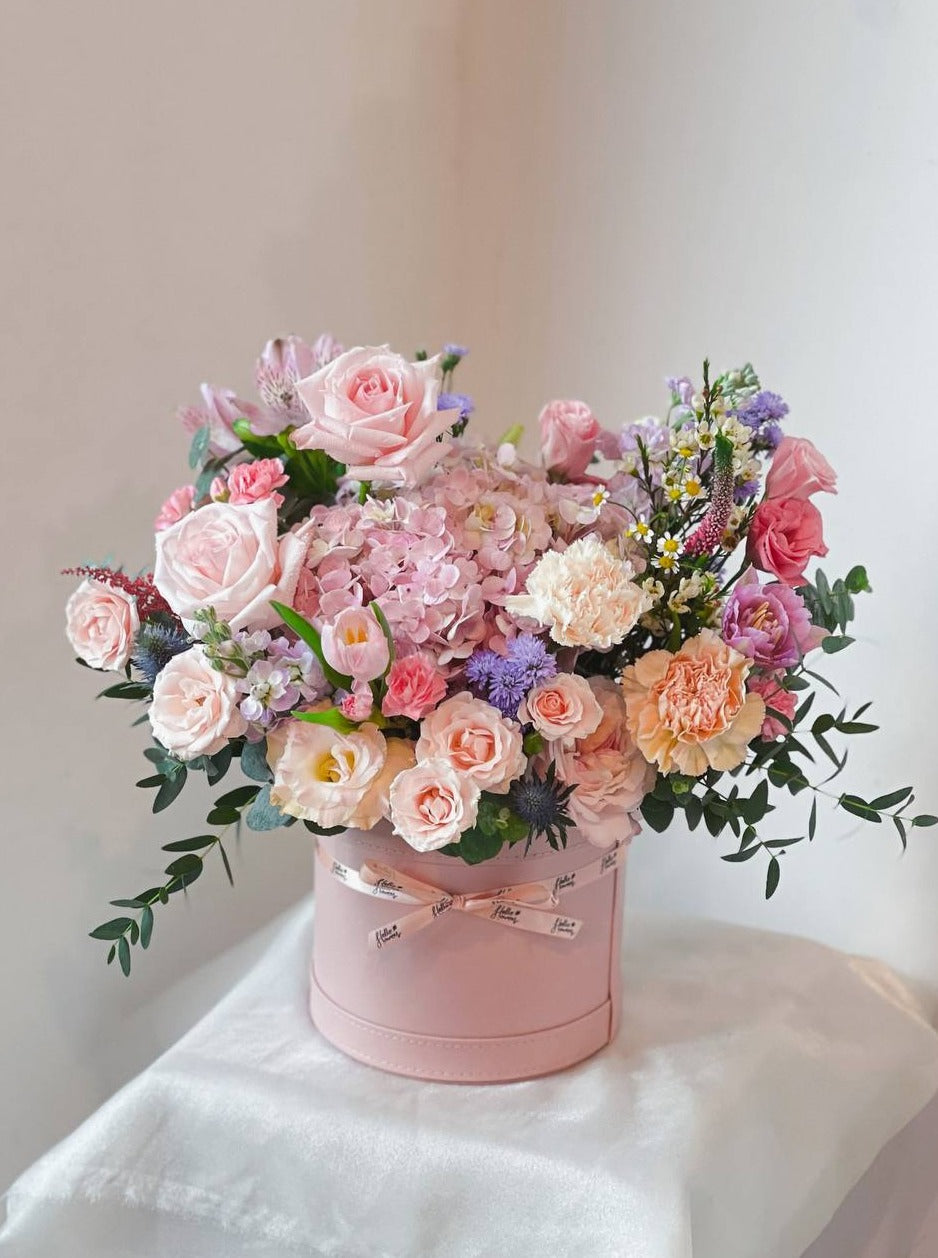 Wonderland Flower Box | Hello Flowers! Singapore Crafted Bouquets ...