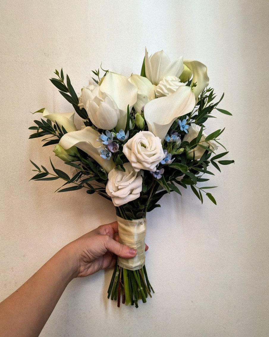 White Calla Lilies & Tulips Bridal Bouquet (Fresh Flower) – Hello ...